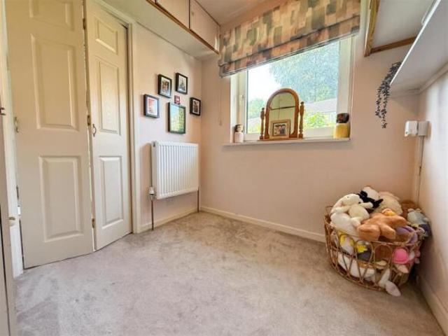 3 bedroom detached house for sale in Birks Wood Drive, Oughtibridge, S35