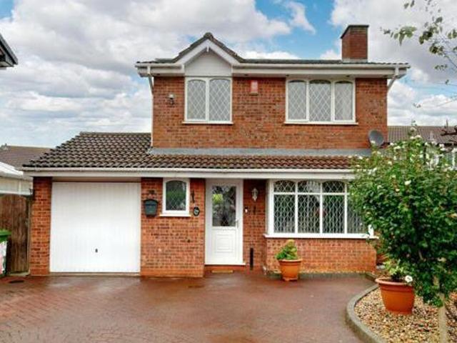 3 Bedroom Detached House For Sale In Birmingham
