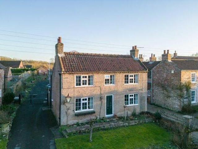 3 Bedroom Detached House For Sale In Bishop Wilton