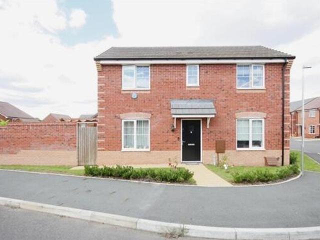 3 Bedroom Detached House For Sale In Bishops Tachbrook