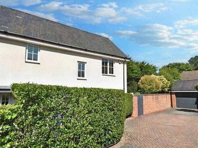 3 Bedroom Detached House For Sale In Bishops Green, Newbury