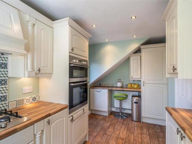 3 bedroom detached house for sale in Bluebell Crescent, Wednesfield, Wolverhampton, West Midlands, WV11