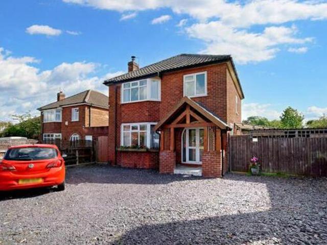 3 Bedroom Detached House For Sale In Blacon, Chester