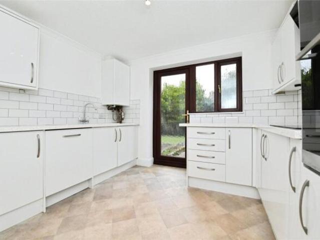 3 bedroom detached house for sale in Blackthorn Way, Warley, Brentwood, Essex, CM14