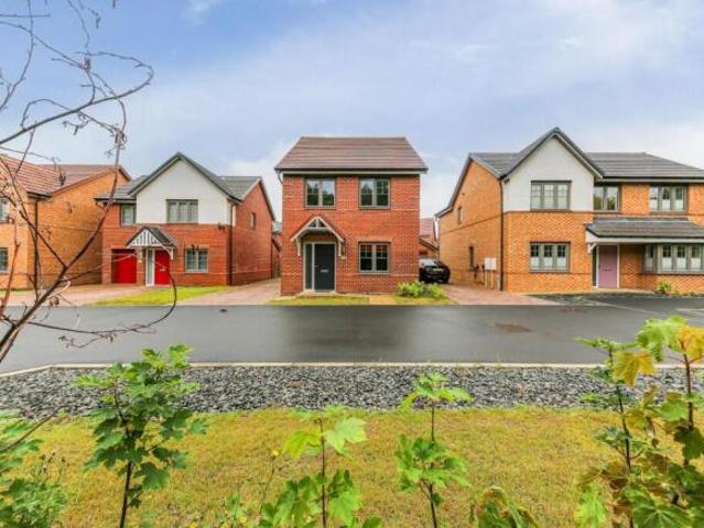 3 bedroom detached house for sale in Blackthorn Gardens, Cygnet Park, NE12