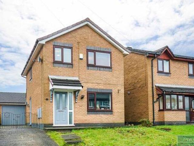 3 Bedroom Detached House For Sale In Blackburn