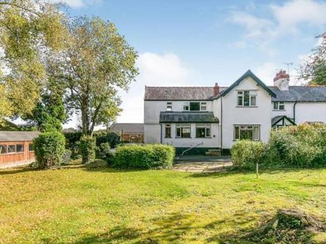 3 bedroom detached house for sale in Blakeley Road Wirral Merseyside CH63 CH63