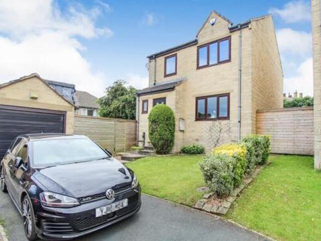 3 Bedroom Detached House For Sale In Bradford