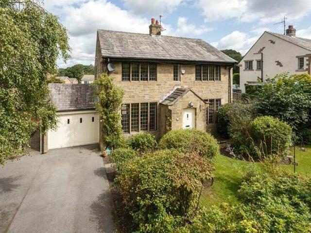 3 Bedroom Detached House For Sale In Bradford, West Yorkshire