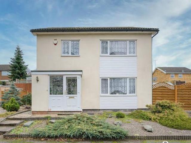 3 bedroom detached house for sale in Braeford Close Hellesdon NR6