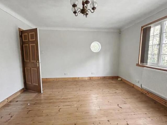 3 bedroom detached house for sale in Branksome Park, BH13