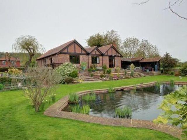 3 Bedroom Detached House For Sale In Briggswath, Whtiby