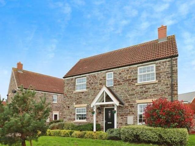 3 Bedroom Detached House For Sale In Bristol, Gloucestershire