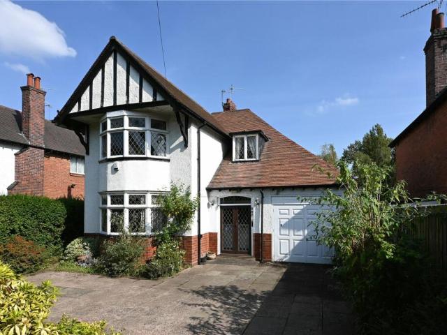 3 bedroom detached house for sale in Bristol Road South, Northfield, Birmingham, B31