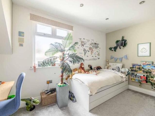 3 bedroom detached house for sale in Britwell Road, Burnham, SL1