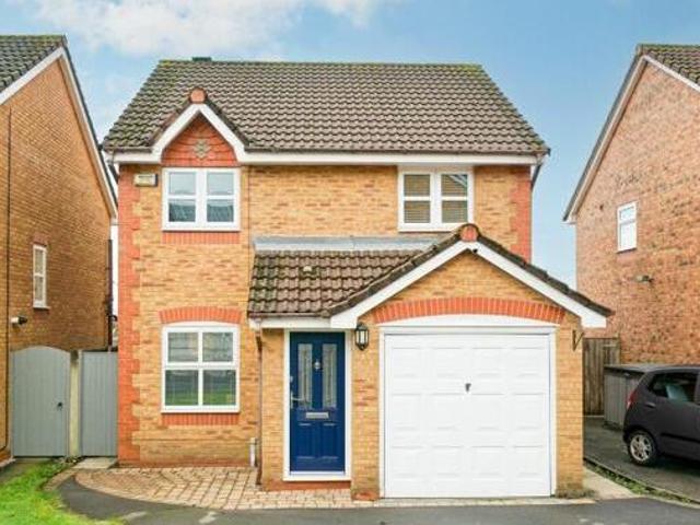 3 Bedroom Detached House For Sale In Bromley Cross, Bolton