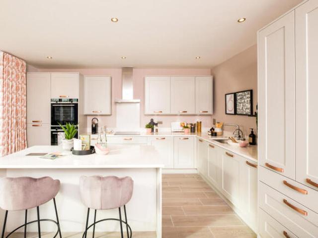 3 bedroom detached house for sale in Bromyard Road, Worcester, WR2 5TT, WR2