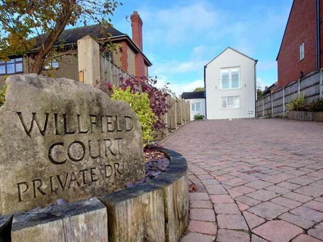 3 Bedroom Detached House For Sale In Brown Edge