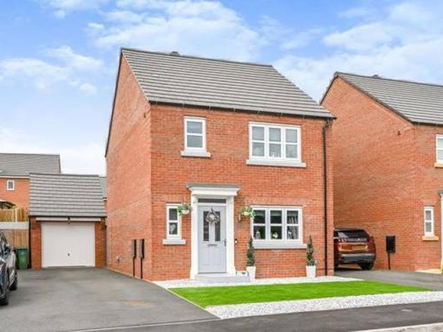 3 bedroom detached house for sale in Buttercup Croft Stafford ST18