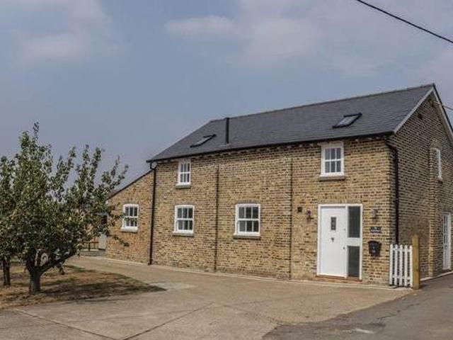 3 bedroom detached house for sale in Buckhole Lane High Halstow Rochester ME3 8SE ME3