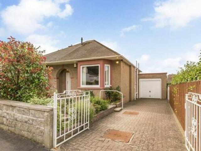 3 Bedroom Detached House For Sale In Buckstone