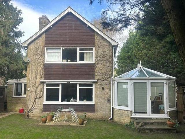 3 Bedroom Detached House For Sale In Burford