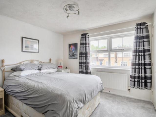 3 bedroom detached house for sale in Bye Mead, Bristol, BS16