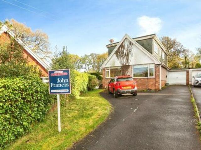 3 Bedroom Detached House For Sale In Gowerton, Swansea