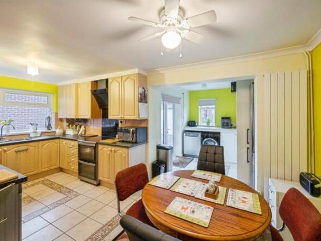 3 bedroom detached house for sale in Goodison Boulevard, Cantley, Doncaster, DN4