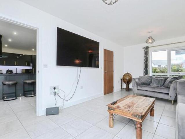 3 bedroom detached house for sale in Goodson Road, NORWICH, Norfolk, NR7