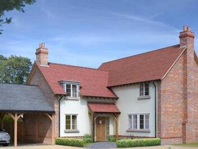 3 Bedroom Detached House For Sale In Gosmore, Hertfordshire