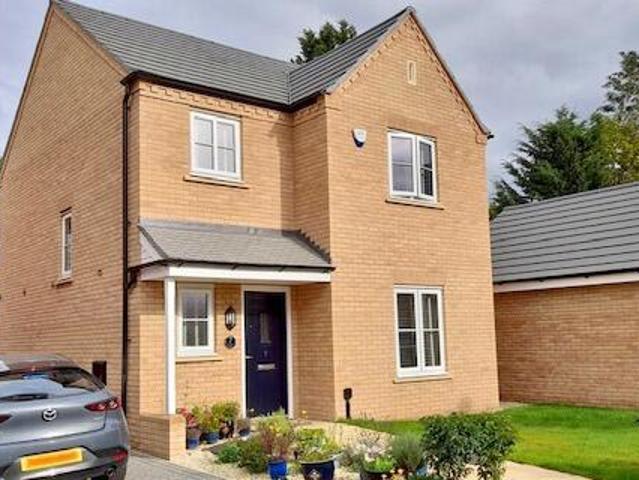 3 Bedroom Detached House For Sale In Gamlin