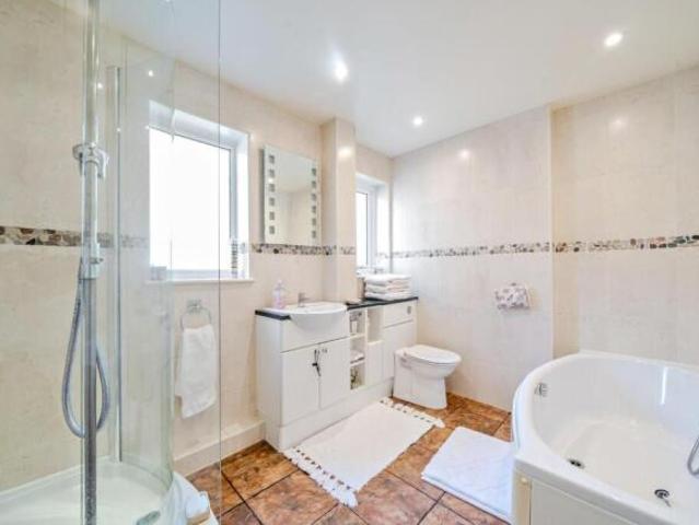 3 bedroom detached house for sale in Garsdale Fold, Collingham, Wetherby, LS22
