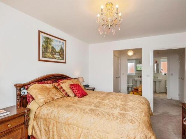 3 bedroom detached house for sale in Gennet Grove, Broomhall, WORCESTER, WR5