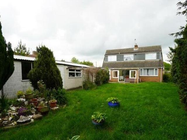 3 Bedroom Detached House For Sale In Gilberdyke