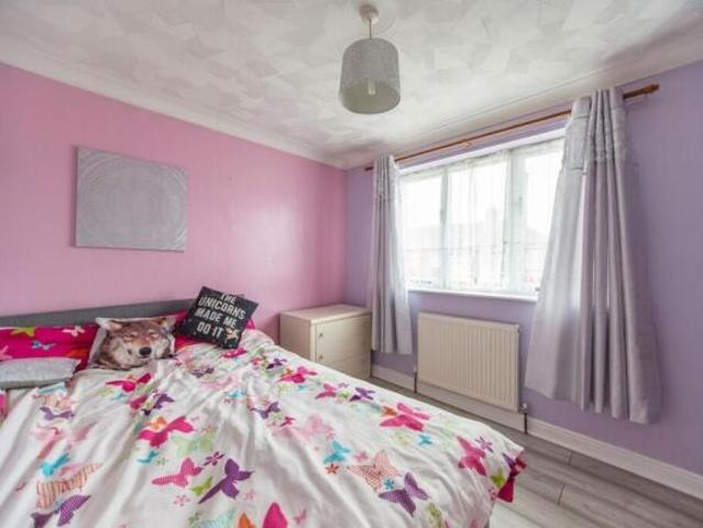 3 bedroom detached house for sale in Grangeside Avenue, Hull, HU6
