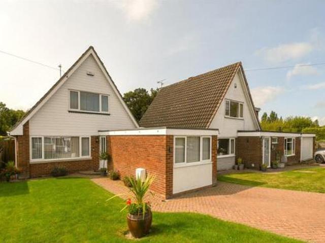 3 Bedroom Detached House For Sale In Greasby