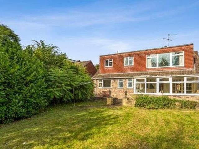 3 Bedroom Detached House For Sale In Great Bedwyn, Wiltshire