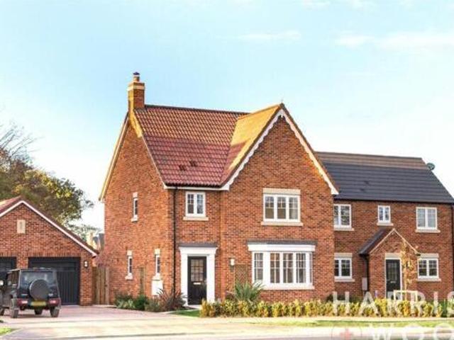 3 Bedroom Detached House For Sale In Great Bentley, Essex