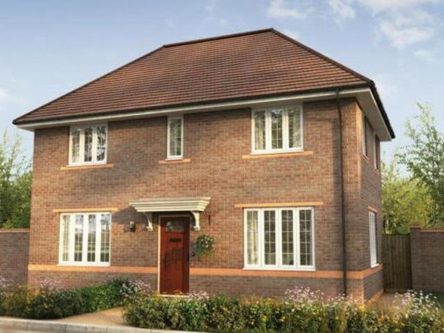 3 Bedroom Detached House For Sale In Great North Road