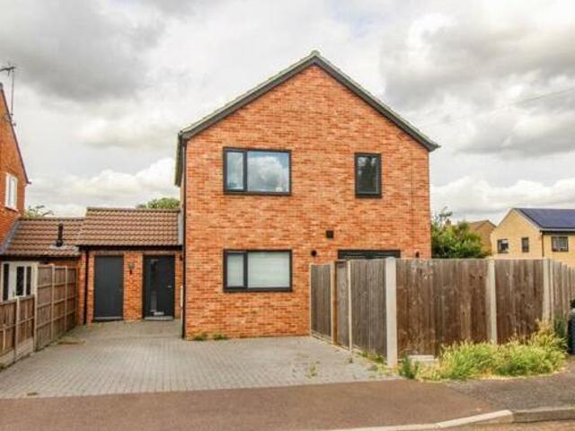 3 Bedroom Detached House For Sale In Great Shelford