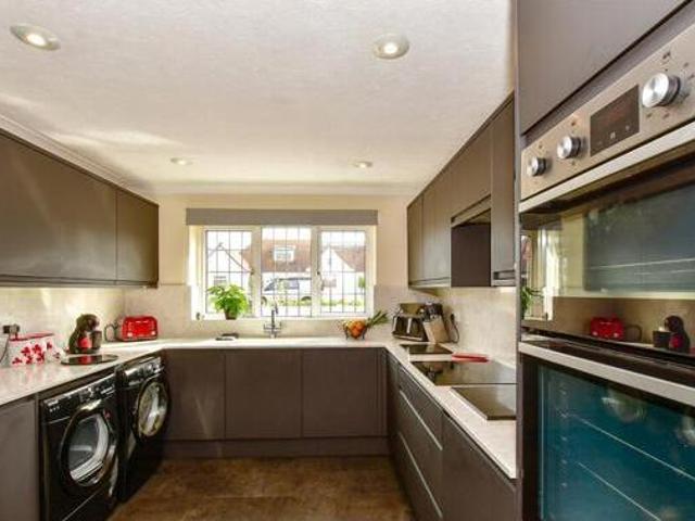 3 Bedroom Detached House For Sale In Greatstone