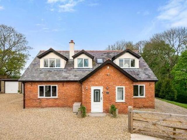 3 Bedroom Detached House For Sale In Gregson Lane