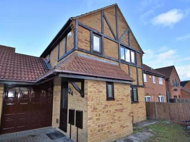 3 bedroom detached house for sale in Greystonley Emerson Valley Milton Keynes MK4 MK4