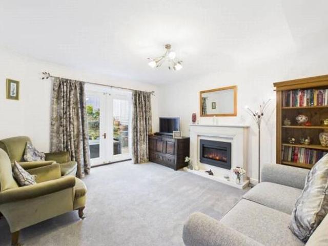 3 bedroom detached house for sale in Grosmont Avenue, Worcester, Worcestershire, WR4
