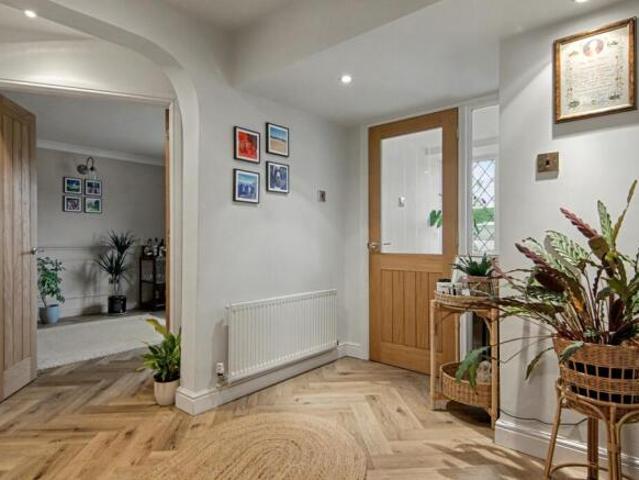 3 bedroom detached house for sale in Grove Road, Ansty, CV7