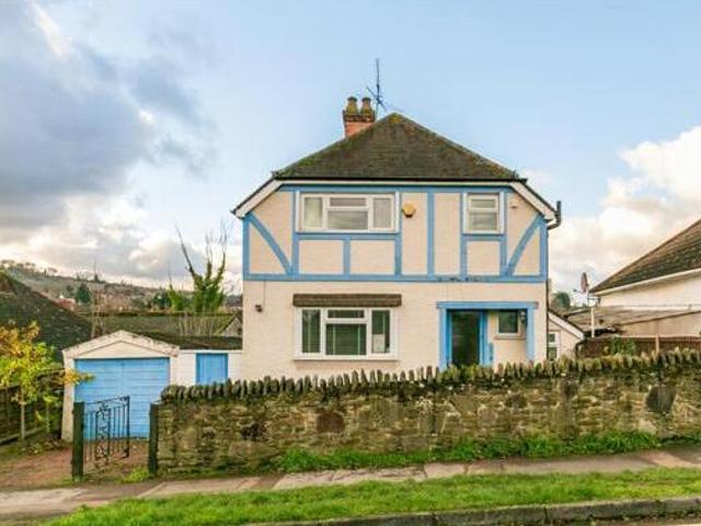 3 Bedroom Detached House For Sale In Guildford