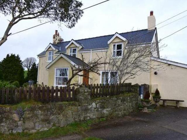 3 Bedroom Detached House For Sale In Gwyddelwern