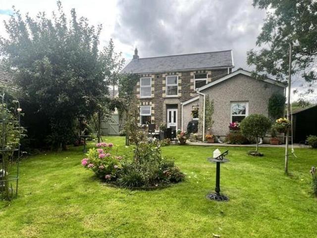 3 Bedroom Detached House For Sale In Gwaun Cae Gurwen, Ammanford