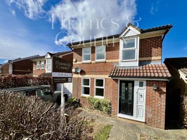 3 Bedroom Detached House For Sale In Downley, High Wycombe